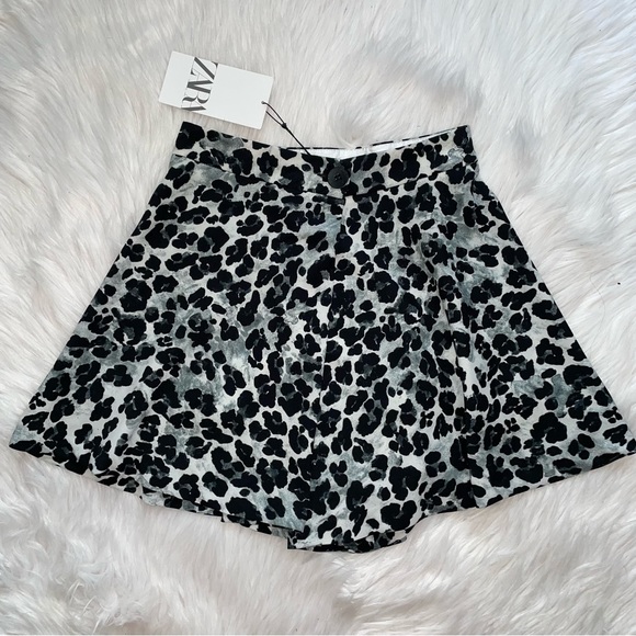 Zara | Shorts | Nwt Zara Cheetah Leopard Print Skort Skirt Shorts ...